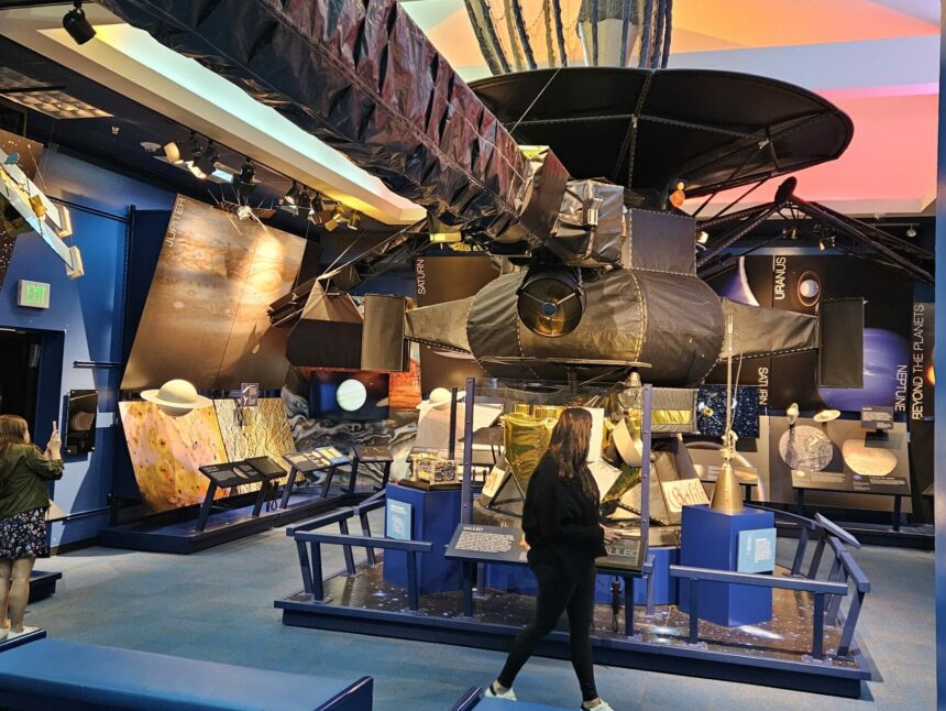 JPL Tour - Southwestern Academy